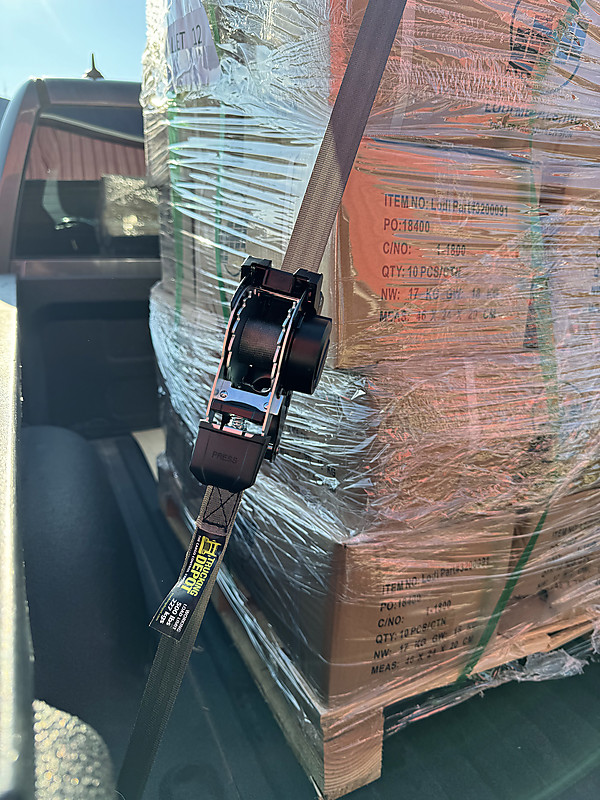 1" x 12' Retractable Ratchet Strap with S-Hooks – BLACK | Trucking Depot
